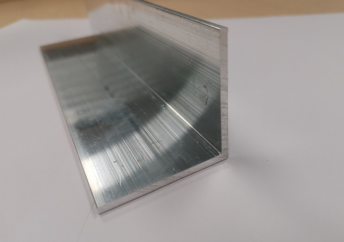 6063 Aluminium Profile Extrusion Right Angle Mill Finish 50mm*50mm